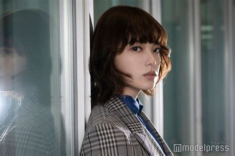 画像112 平手友梨奈の“夢を叶える秘訣”が一貫している理由 初共演・ムロツヨシは「愛情を感じます」＜「うちの弁護士は手がかかる
