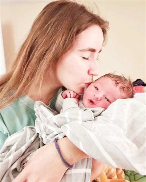 M E R R I D I T H🙃 Merridith Beatty • Instagram Photos And Videos