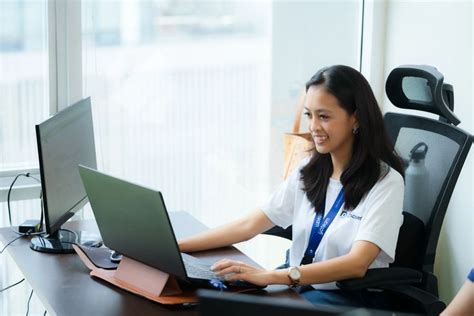 creating a thriving offshore team in the philippines
