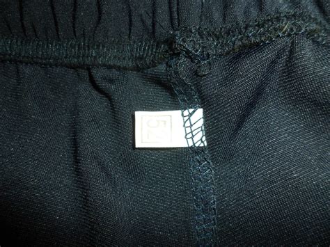 Костюм брючний нарядний з пайетками 500 грн Костюми з брюками Миргород на Olx