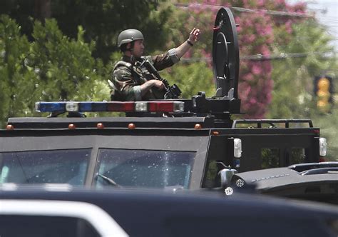 Four Hour Swat Standoff Near Site Of Police Shootout Ends Peacefully