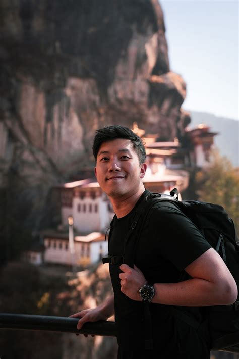 因為學建築，所以比起去一些旅行之名景點，我更喜歡走遍世界看追一些有趣的建築景點，想說可以藉由這個平台把它們給記錄下來，講講設計理念，說說背後的