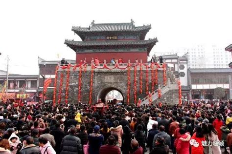 臨潁人de春節 逛廟會游公園看演出其樂融融 每日頭條