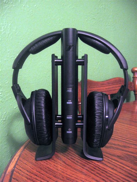 Sennheiser RS 170 Review - The Digital Media Zone