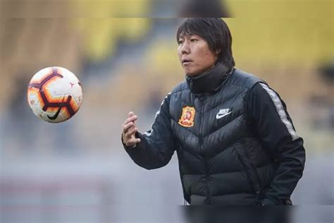 李铁被查牵扯多人前央视记者点名这8人中超冠军队主教练在列