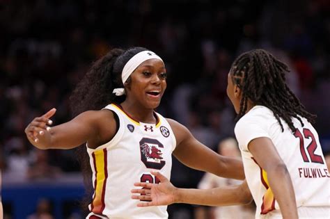South Carolina Finishes Perfect Season With Ncaa Championship Beating