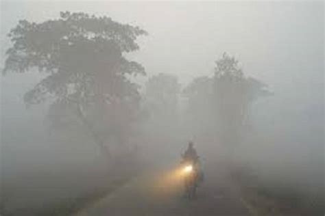 শনিবার বিকেল থেকে আবহাওয়ার ভোলবদল আবহাওয়ার বিশাল আপডেট News18 বাংলা