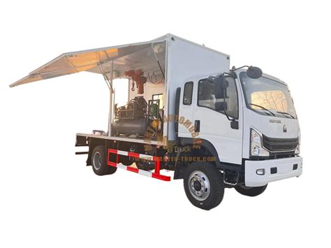 Sinotruck 4x4 Left Right Hand Drive Mobile Repair Workshop Tool Service