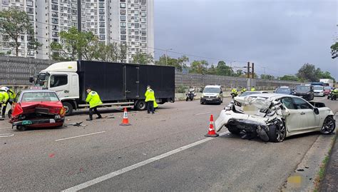 Truck Slams Into 2 Stationary Vehicles On Hong Kong Highway Kills Man