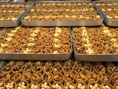 무료 이미지 단 꿀 요리 식사 식품 생기게 하다 너트 빵 굽기 디저트 맛있는 시럽 빵집 구운 것
