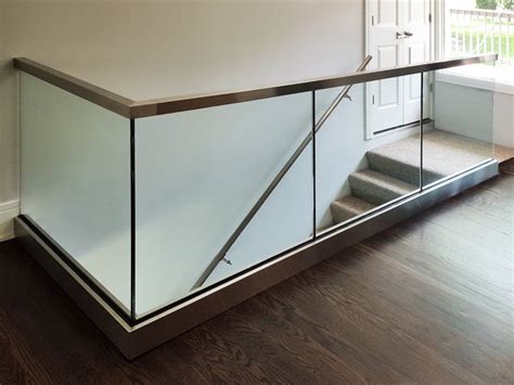 Glass Railings Creative Mirror And Shower