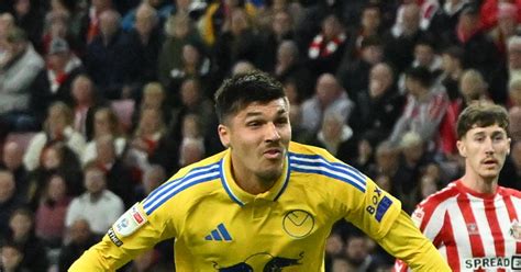 Report Sunderland 2 2 Leeds United Leeds United