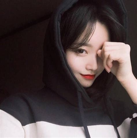 12 15 女神頭像拿到就是賺到 每日頭條