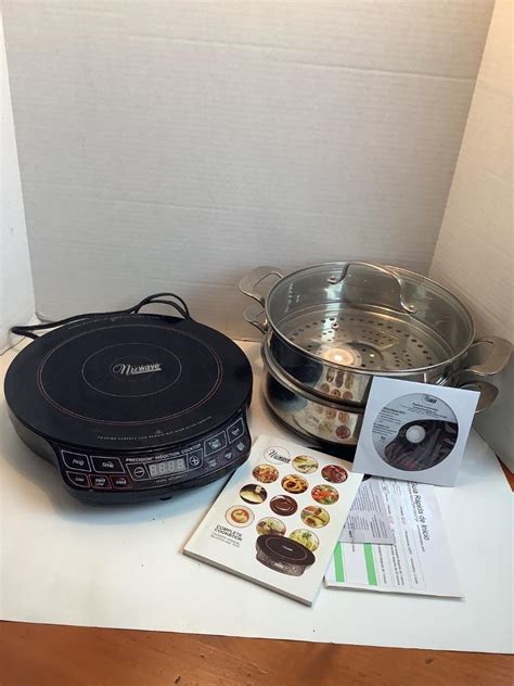 K1159 Nuwave Induction Cooker With Pan