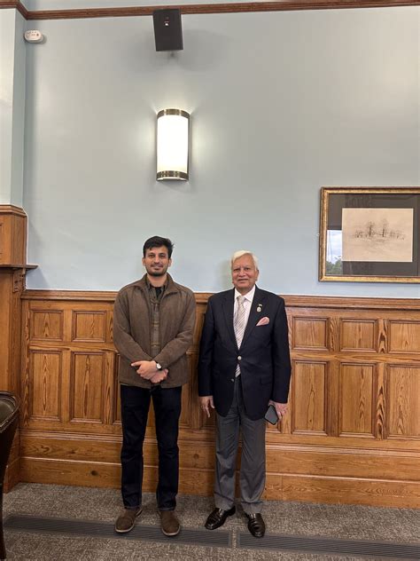 Queensbelfast Qub Leadership Entrepreneurship Devrath Singh Rathore