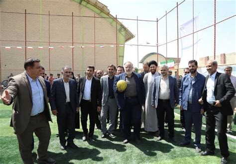 اسکورت جنجالی استاندار قزوین در بازدید از یک طرح عکس