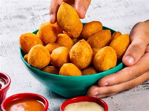 Combo 30 Unidades Mix 2 Molhos Coxinha No Cone Zona Norte Ifood