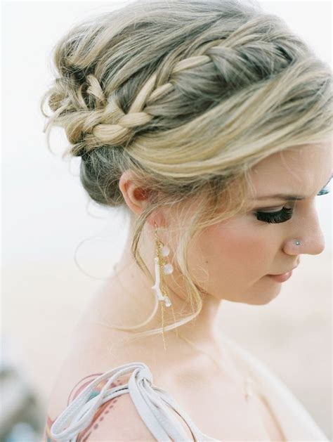 8 Chic Braided Updos Updo Hairstyles Ideas Pop Haircuts