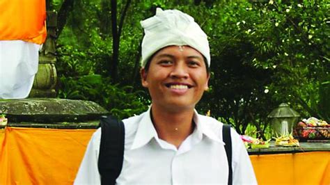 Luar Biasa Ida Bagus Mandhara Brasika Tembus Kuliah S Di Oxford Tribun Bali