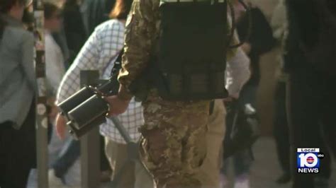 As Faithful Mourn Pope Francis Vatican Police Carry Unique Anti Drone Gun