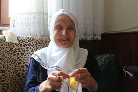 Rize de yaşayan Fatma nine 112 yaşında Tek bir hastalığı yok