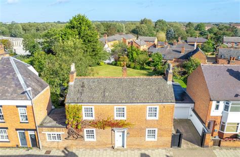 4 Bed Link Detached House For Sale In High Street Syston Le7 £625 000