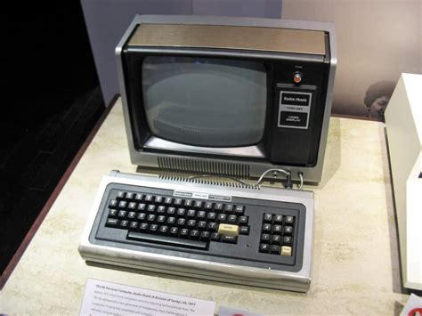 tech time capsule 1980s computer setup history computer