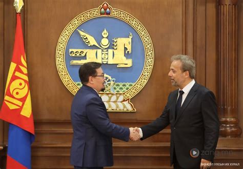 Г Занданшатар Алтай дамнасан улс орнуудын эрдэм шинжилгээ судалгааны хамтын ажиллагааг олон