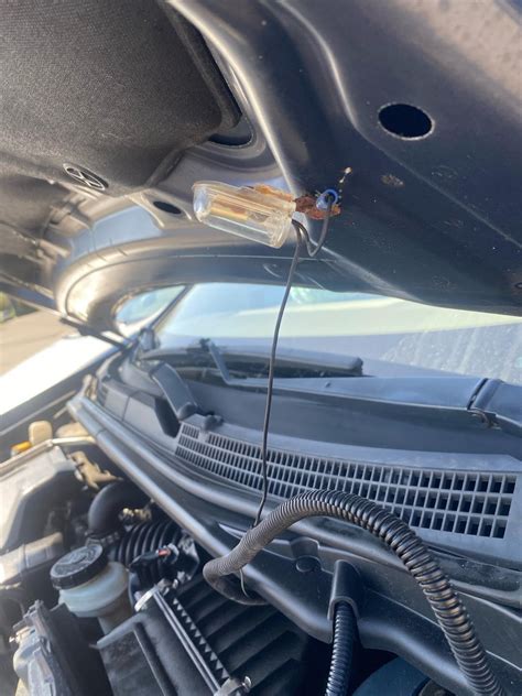 Can someone tell me what this is under the hood? : r/MechanicAdvice
