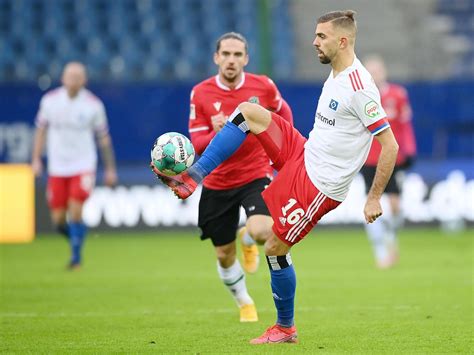 Kritik Von Boldt Jetzt Bekommen Die Hsv Reservisten Feuer