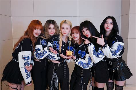 台灣第一人女團幻藍小熊奪大韓民國文化演藝大賞新人獎 ETtoday星光雲 ETtoday新聞雲