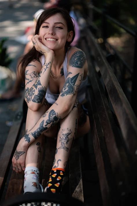 Bio — Natalie Cuomo