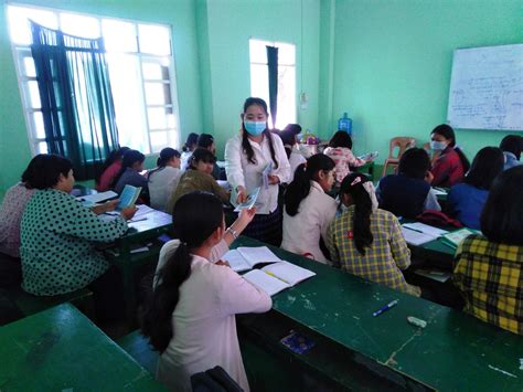 ၁၀၂ နှစ်မြောက် အမျိုးသားအောင်ပွဲနေ့အထိမ်းအမှတ် သတင်းစကား လက်ကမ်းစာစောင်များဖြန့်‌ဝေ