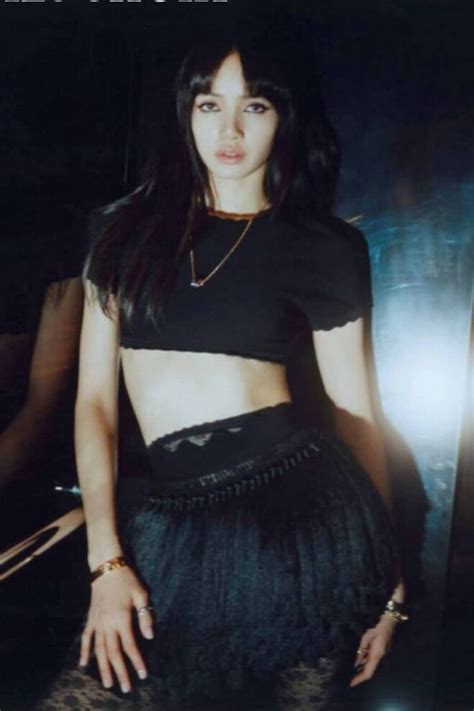 Lisa Madame Figaro February Star Style