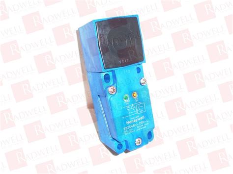 922c46n C9n L Proximity Switch By Microswitch