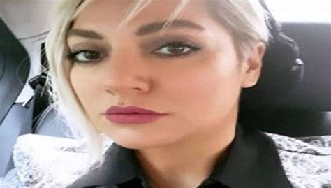 ویدیو نیک صالحی گریه های مهناز افشار در لایو اینستاگرام