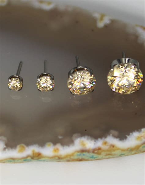 Champagne Cz Prongset Threadless Gem Enigma Professional Piercing Adams