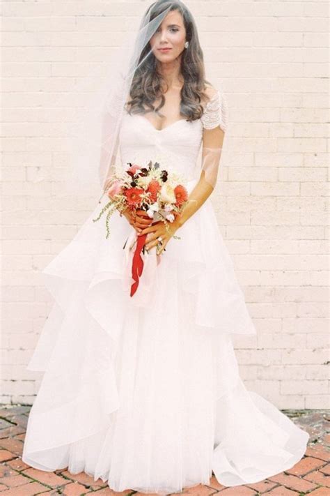 Luxury Mauve Colored Tulle Wedding Dress With Long Lace Sleeves