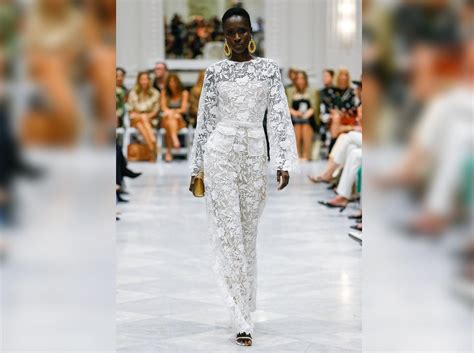 Kris Jenner And Martha Stewart Attend Dennis Bassos Nyfw Show