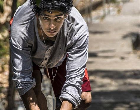 Shahid Kapoors Brother Ishaan Khattar To Make Bollywood Debut