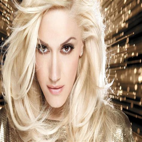 Gwen Stefani Natural Hair Color Gwen Stefanis Newest Hair Style