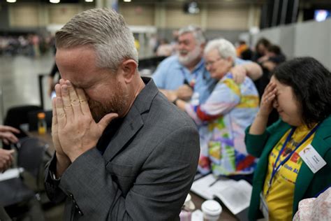 United Methodists Repeal Longstanding Ban On Lgbtq Clergy