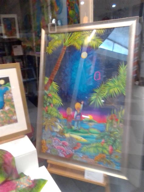 Solve Shop Window Jigsaw Puzzle Online With 12 Pieces
