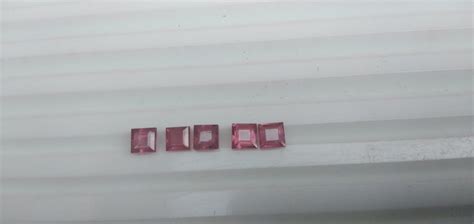 Ruby Glass At Rs 150 Carat रूबी जेमस्टोन In Jaipur Id 20459254497