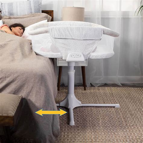 7 Twin Bassinets To Make Sleeping Easier For Everyone