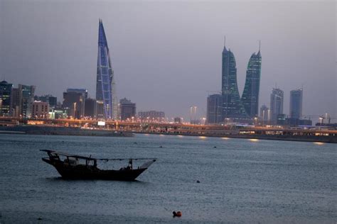 Iran Says Bahrain Normalising Ties With Israel Shameful The Straits