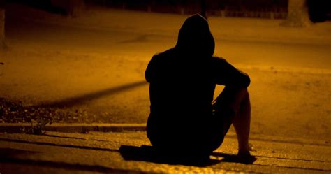 出獄2年再犯！狼男扮警性侵弱智男 搶劫女房仲還逼脫衣 社會 Ctwant