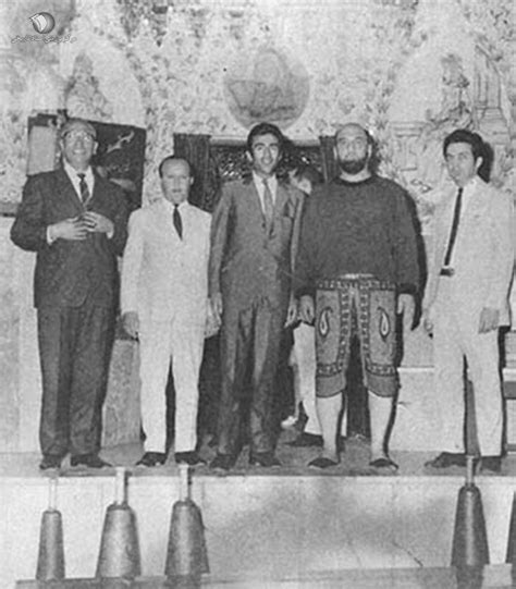 شعبون بی‌مخ در گود زورخانه؛ روایتی از یک چهره پرحاشیه عکس