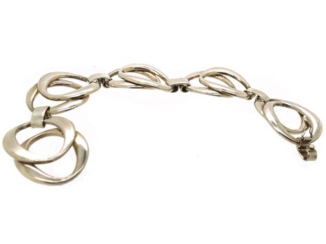 Silver Overlapping Rings Bracelet 161l The Antique Jewellery Company