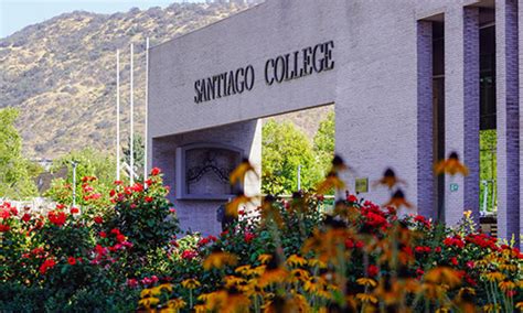 Home Santiago College